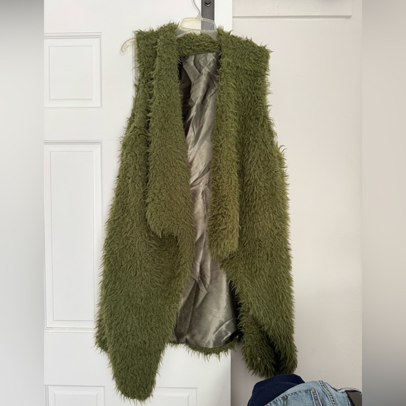 Diva | Sweaters | Vintage Green Fuzzy Vest | Poshmark